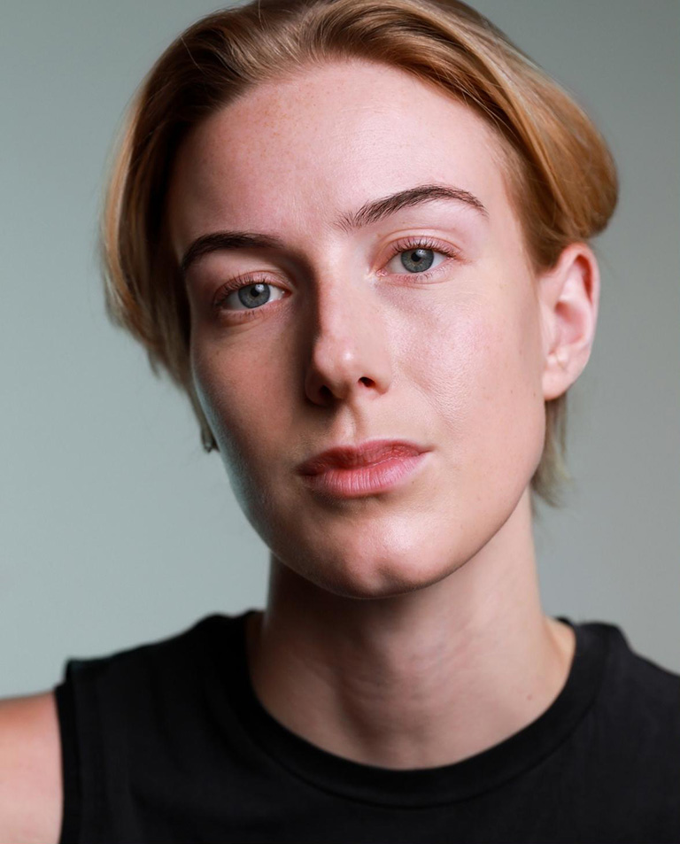 Free portraits 22nd & 23rd November - Great Western Studios